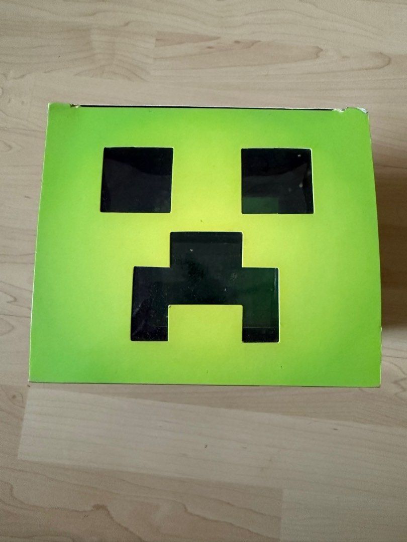 Minecraft Creeper FIGURINE, Hobbies & Toys, Toys & Games on Carousell