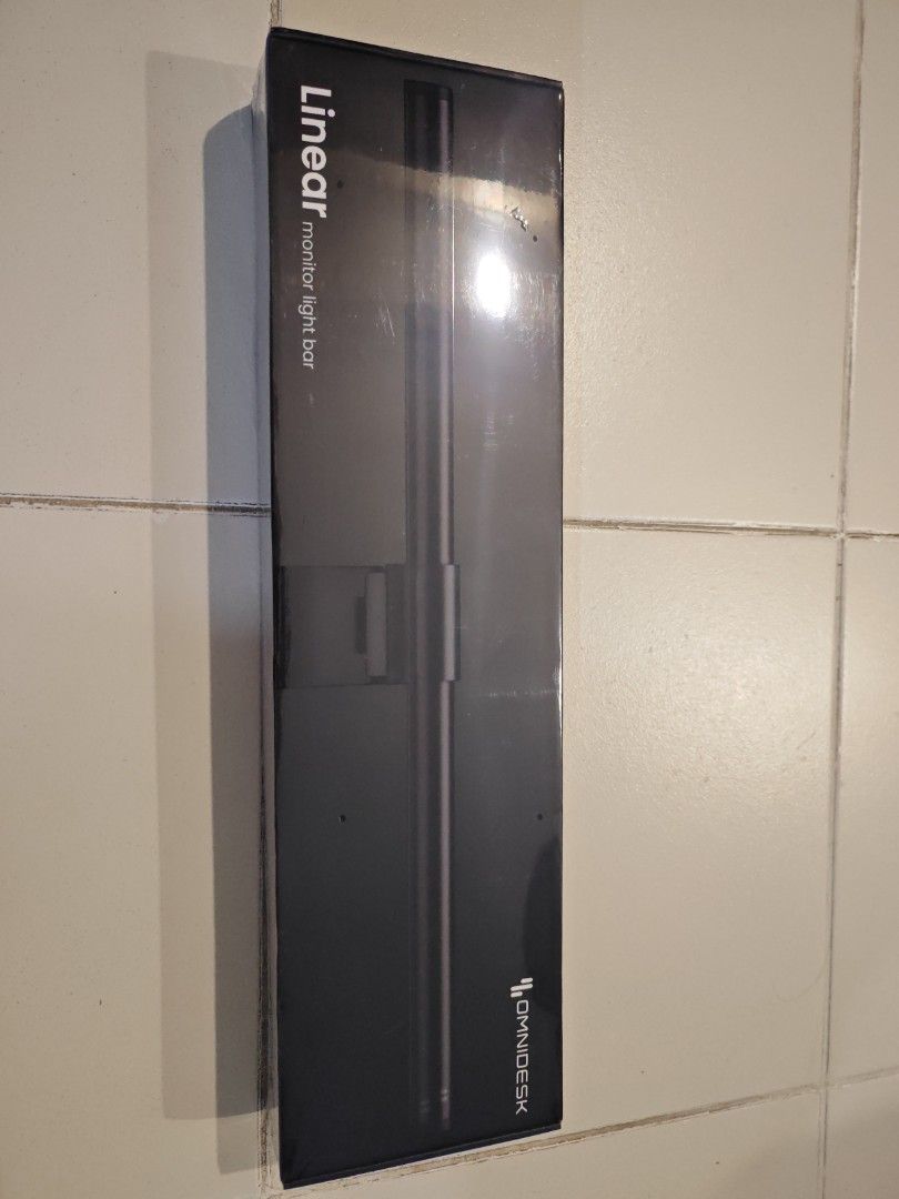 Omnidesk Linear Monitor Light Bar, Computers & Tech, Parts ...