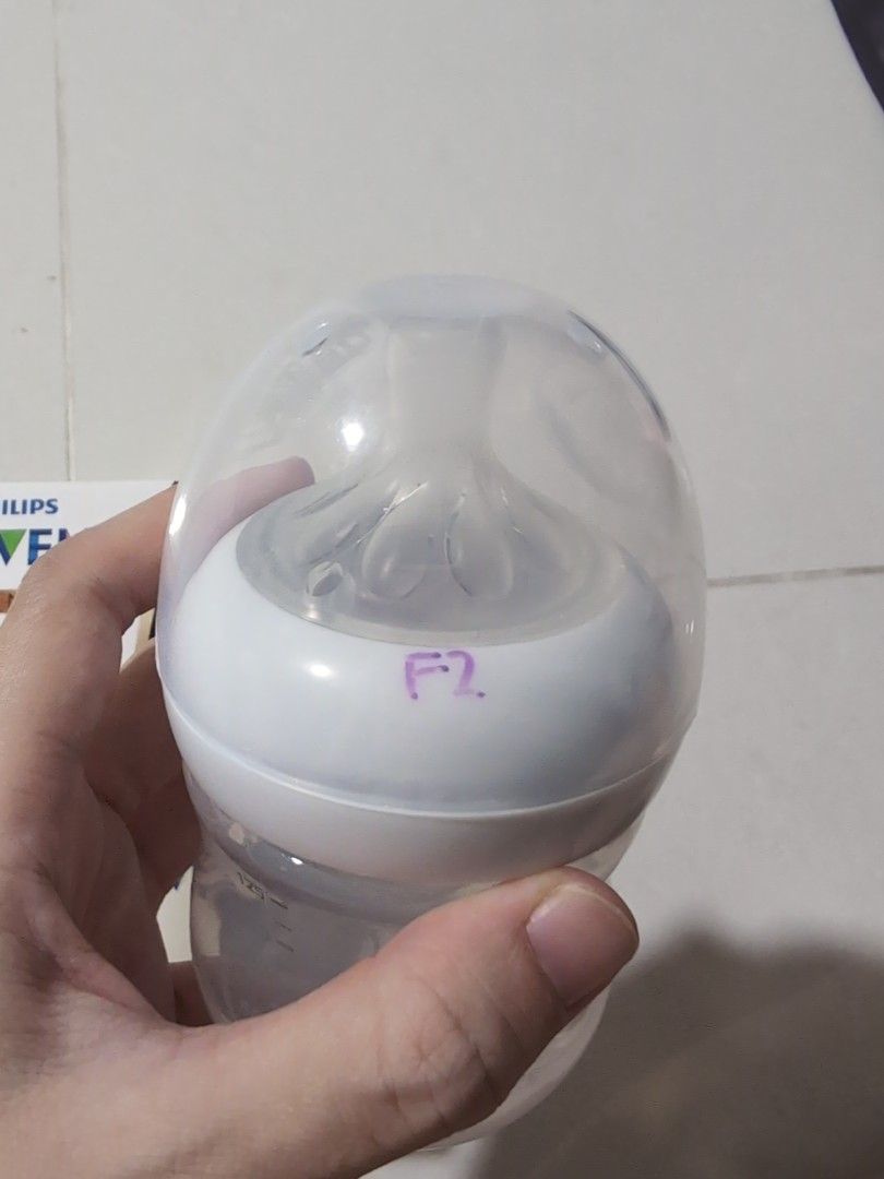 Philips Avent Baby Bottle Natural 0m 125ml, Babies & Kids, Nursing ...