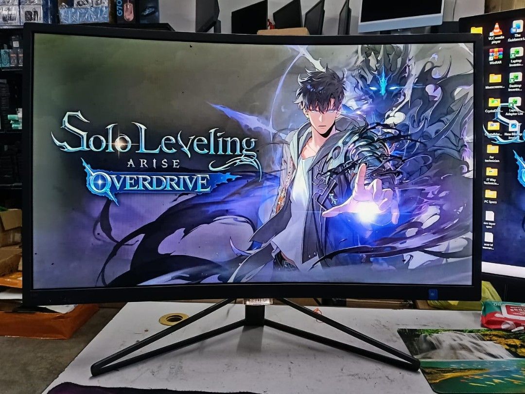 Philips Gaming Monitor 32 Inch Curve Fhd 144hz got little white dot ...