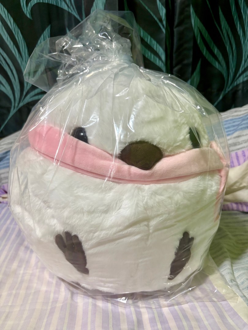 Plumpy long tailed tit 32 cm BIG AMUSE plushie, Hobbies & Toys, Toys ...