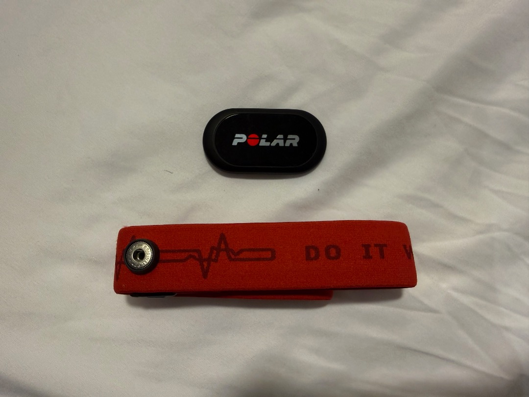 Polar H10 Heart Rate Sensor with Chest Strap, Sports Equipment, Other ...