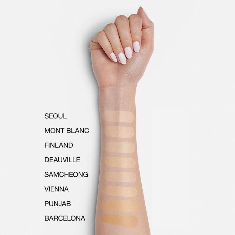 PREORDER NARS Light Reflecting Serum Cushion Foundation, Beauty ...