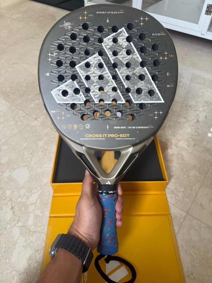Raket Padel Adidas Metalbone 2025, Olah Raga, Perlengkapan Olahraga ...