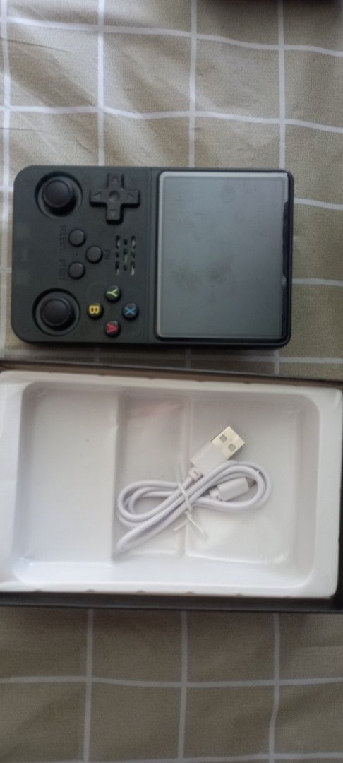 Retro Handheld Gaming Console - Black, Video Gaming, Video Game ...