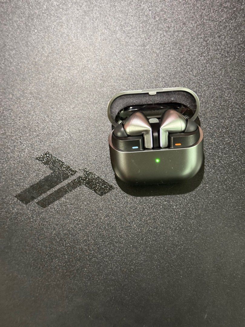 Samsung Galaxy Buds3 Pro - Silver, Audio, Earphones on Carousell