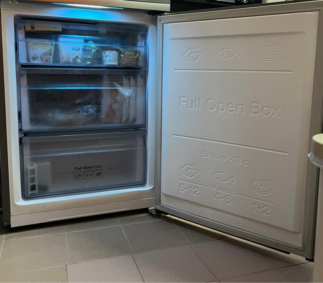 Samsung Refrigerator RB34N3252, 家庭電器, 廚房電器, 雪櫃及冰櫃 - Carousell