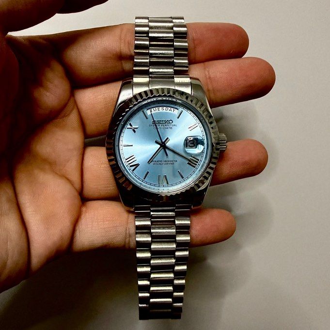 Seiko Mod Day-Date Sky Blue Sunray Dial, Men's Fashion, Watches ...