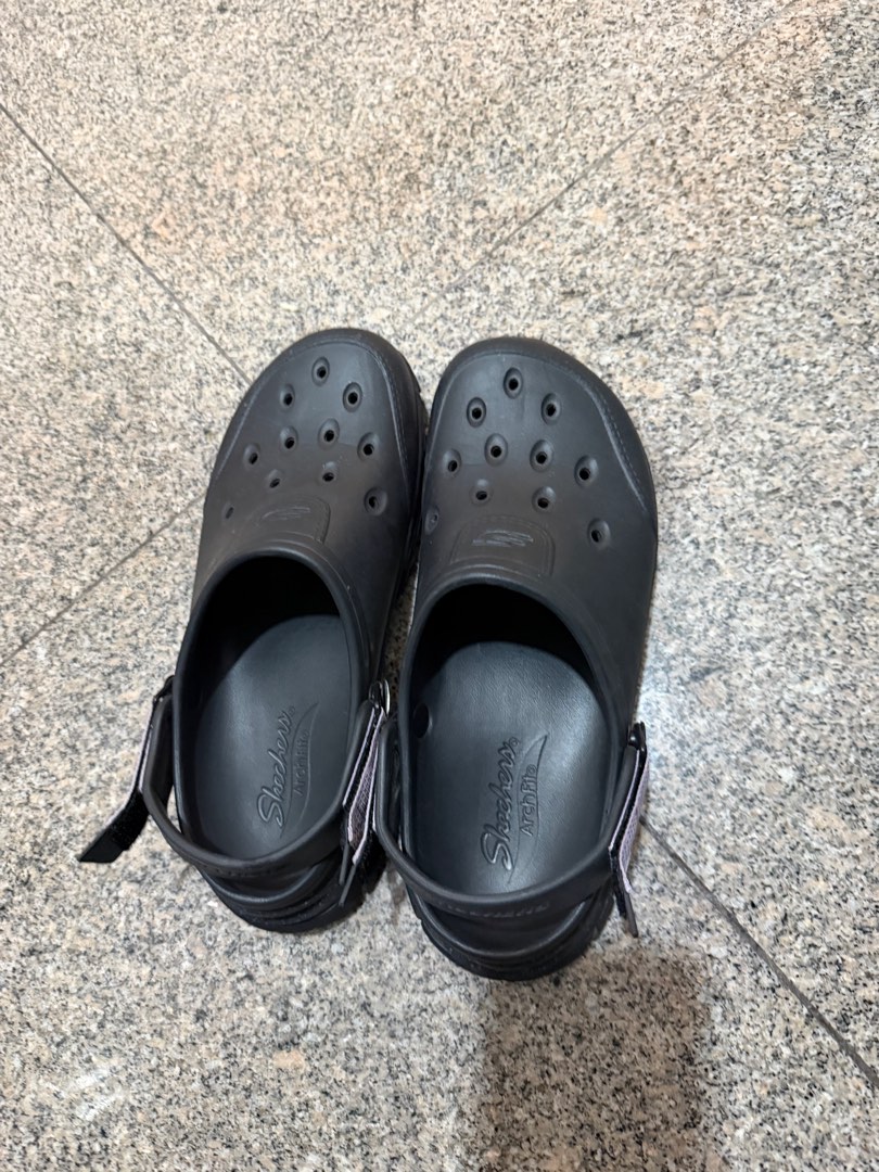 Skechers Arch Fit Clogs - Black, Women's Fashion, Footwear, Sandals on ...