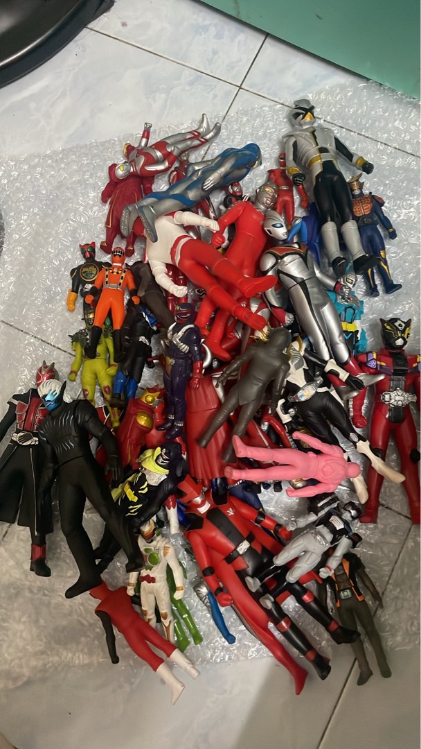 Sofubi Kamen Rider Sentai Ultraman Mix, Hobbies & Toys, Toys & Games on ...