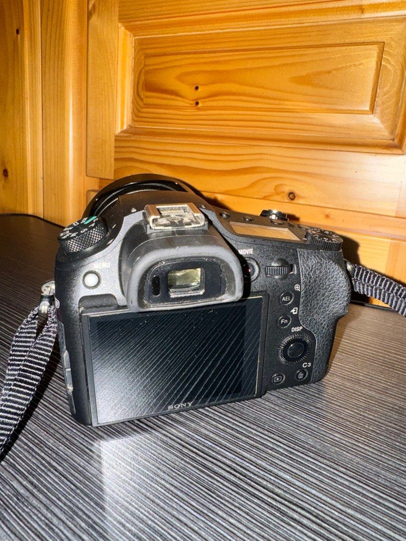 Sony RX10 III RXM3 Digital Camera📸追星必備相機 遠距離影相拍片一流!! 24-600mm長變焦, 攝影器材 ...
