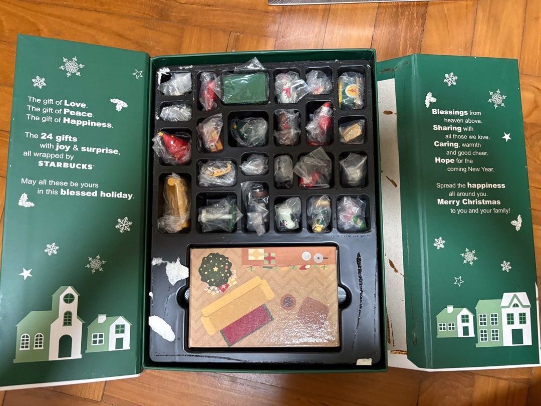 Starbucks Christmas Advent Calendar 2021, Hobbies & Toys, Memorabilia ...