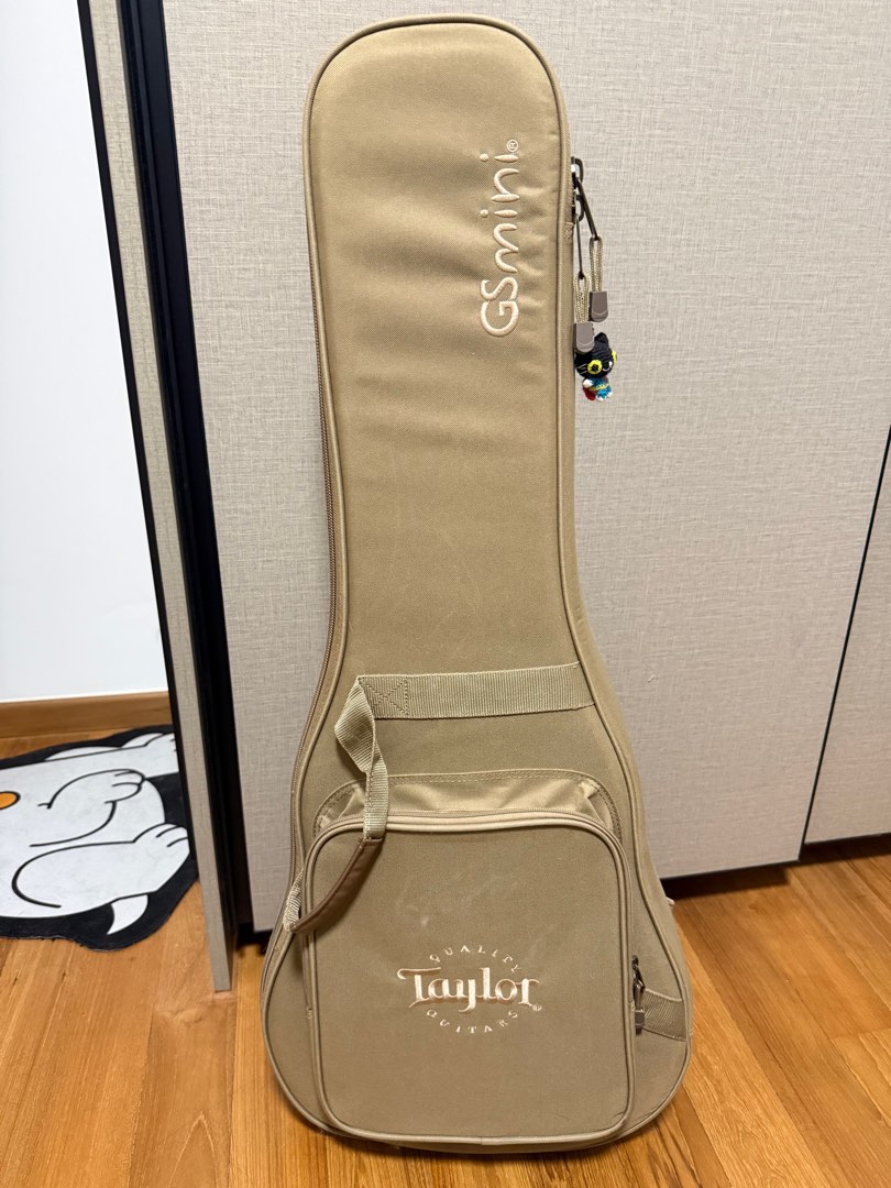 Taylor GS Mini Mahogany Acoustic Guitar, Hobbies & Toys, Musical ...