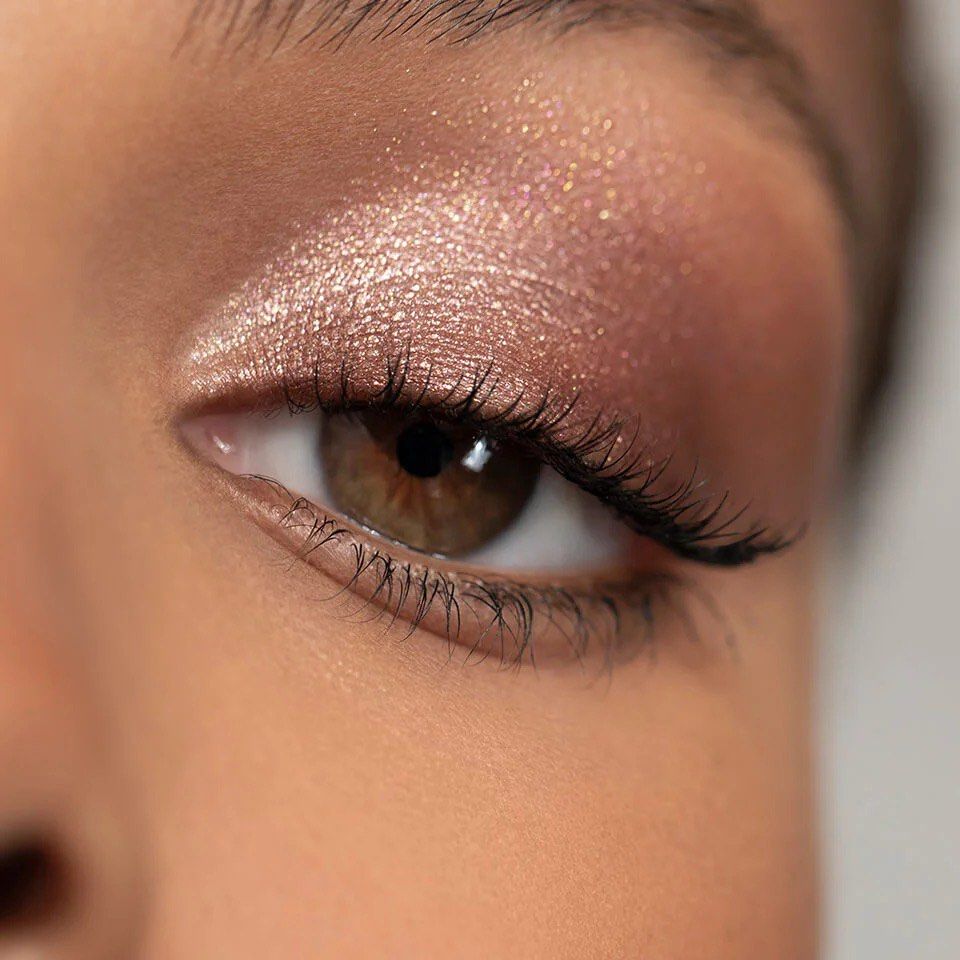 Victoria Beckham Lid Lustre Eyeshadow - Tea Rose, Beauty & Personal ...