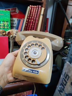 2Old phone and 1 pager, Hobbies & Toys, Memorabilia & Collectibles ...