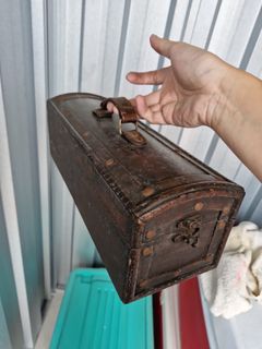 Vintage Hand-Carved Wooden Boxes, Hobbies & Toys, Memorabilia ...
