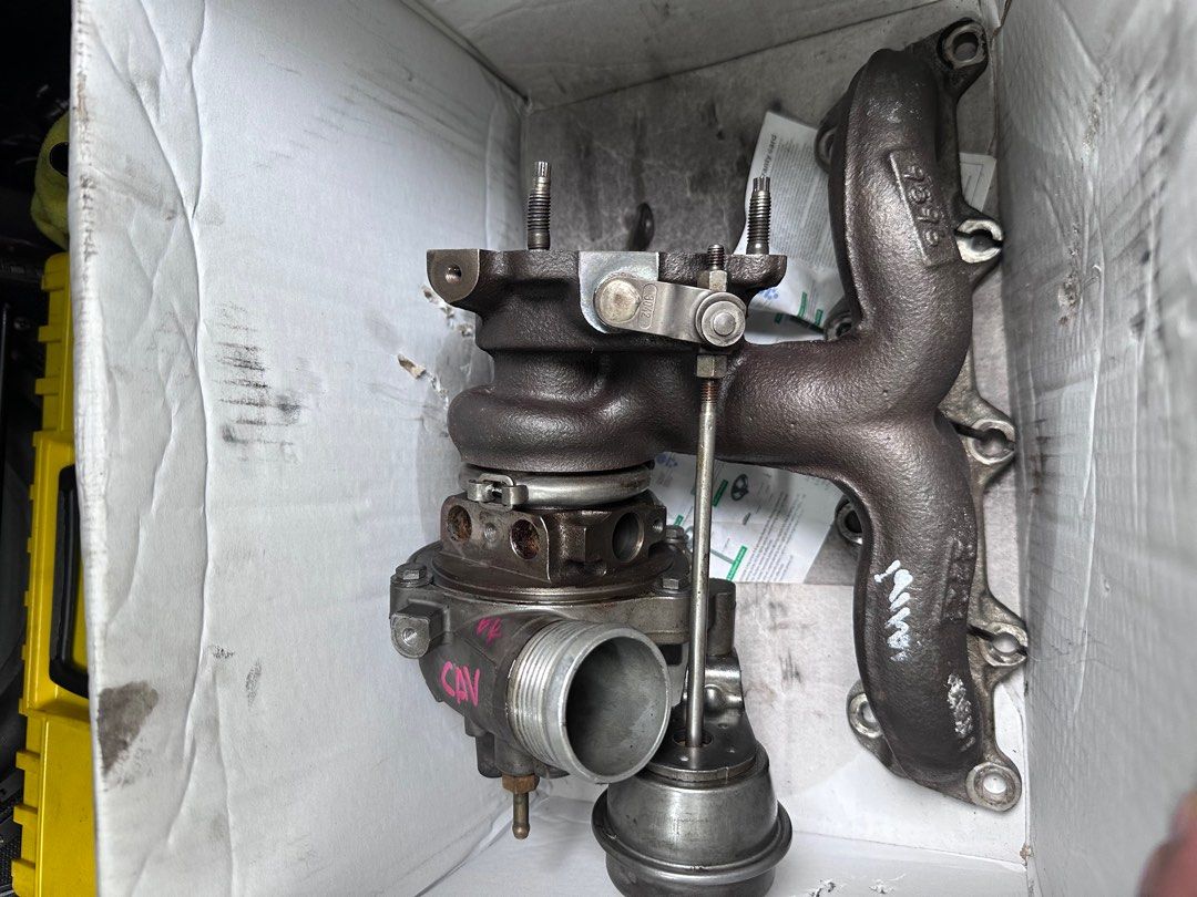 VW 1.4 Twincharge stock turbo, Car Accessories, Accessories on Carousell