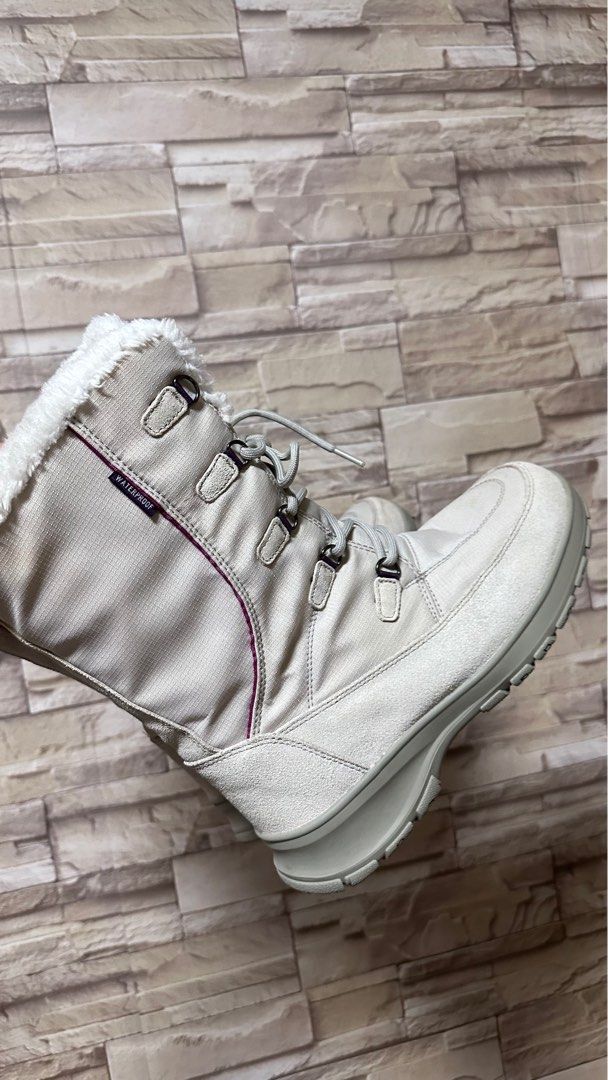 Waterproof Winter Boots, Women's Fashion, Footwear, Boots on Carousell