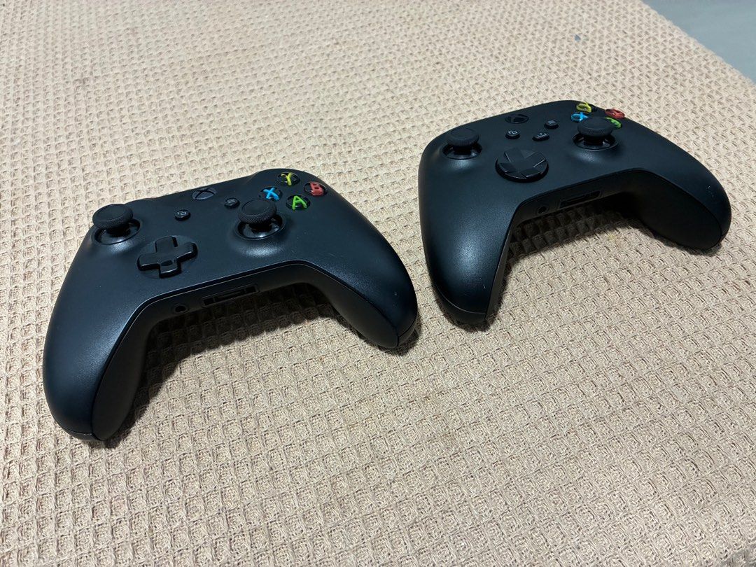 Xbox Series X/S Controller - Black, Video Gaming, Gaming Accessories ...
