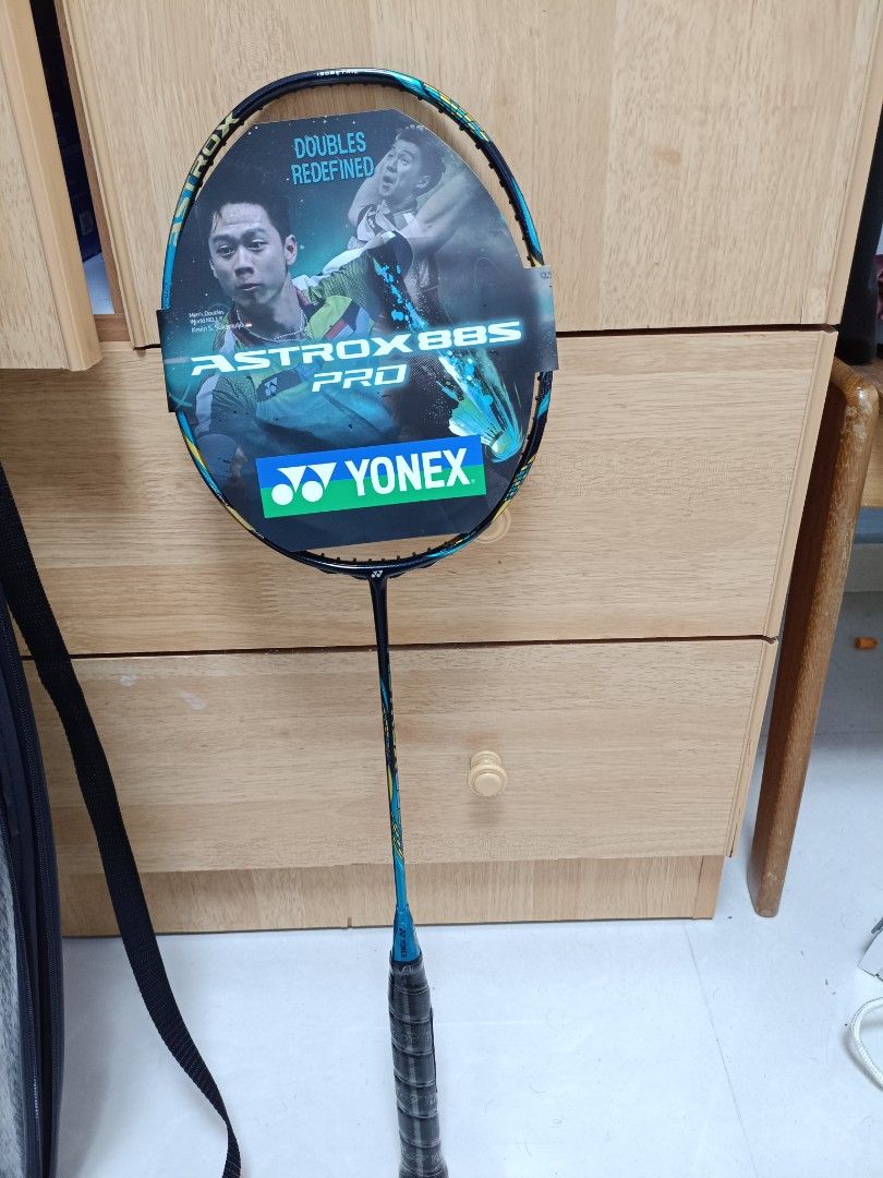 Yonex Astrox 88S Pro Badminton Racket, Sports Equipment, Sports & Games ...