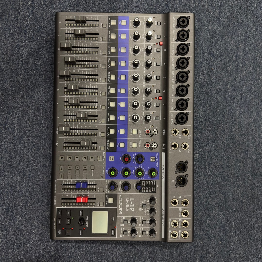 Zoom LiveTrak L-12 Digital Mixer, Audio, Other Audio Equipment on Carousell