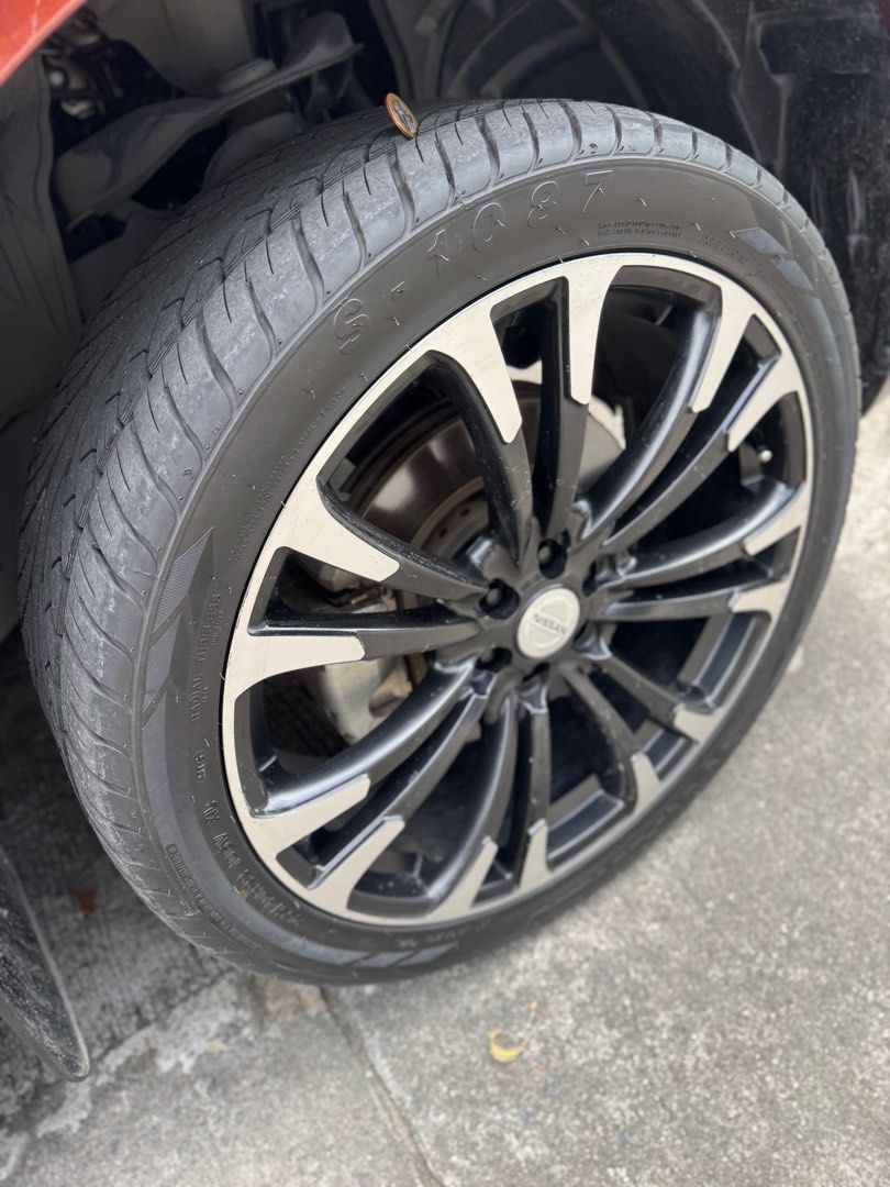 265 / 40 R22 Tires 95% Prod date 9/ 2025, Car Parts & Accessories, Mags ...