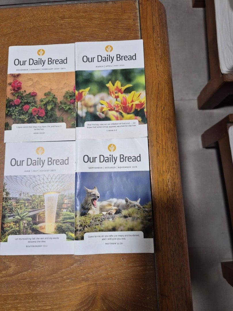 8 x Daily Bread, Hobbies & Toys, Books & Magazines, Religion Books on ...