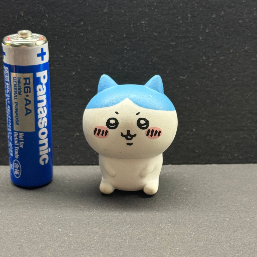 Nagano Chiikawa Manga Series Hachiware Sitting Happy Figure Gashapon ...