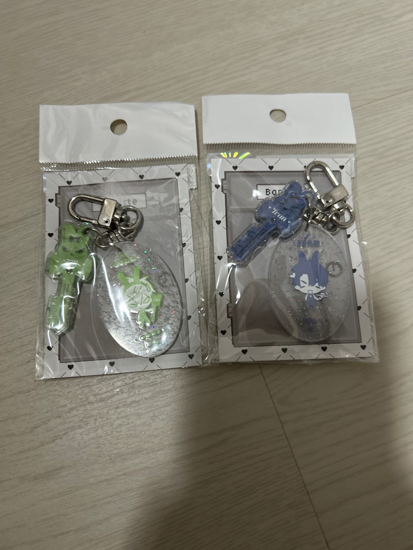 Alien stage Alnst Ivan Till Aniplus cafe merch keychain, Hobbies & Toys ...