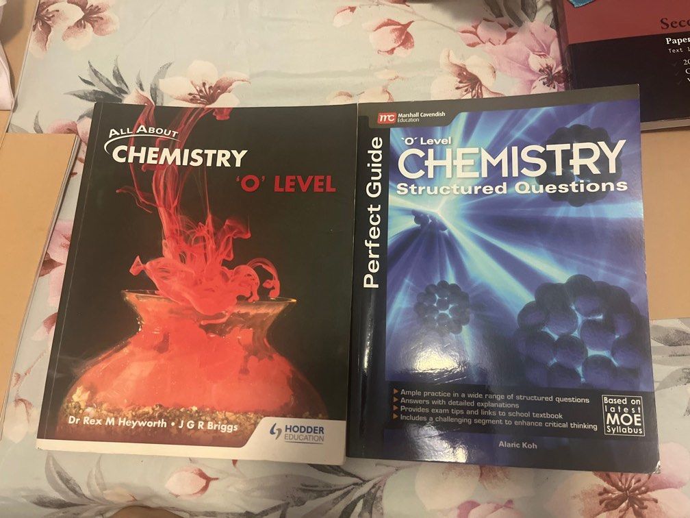 ALL FOR $10 Chemistry and Physics O Level Assessment Books, Hobbies ...
