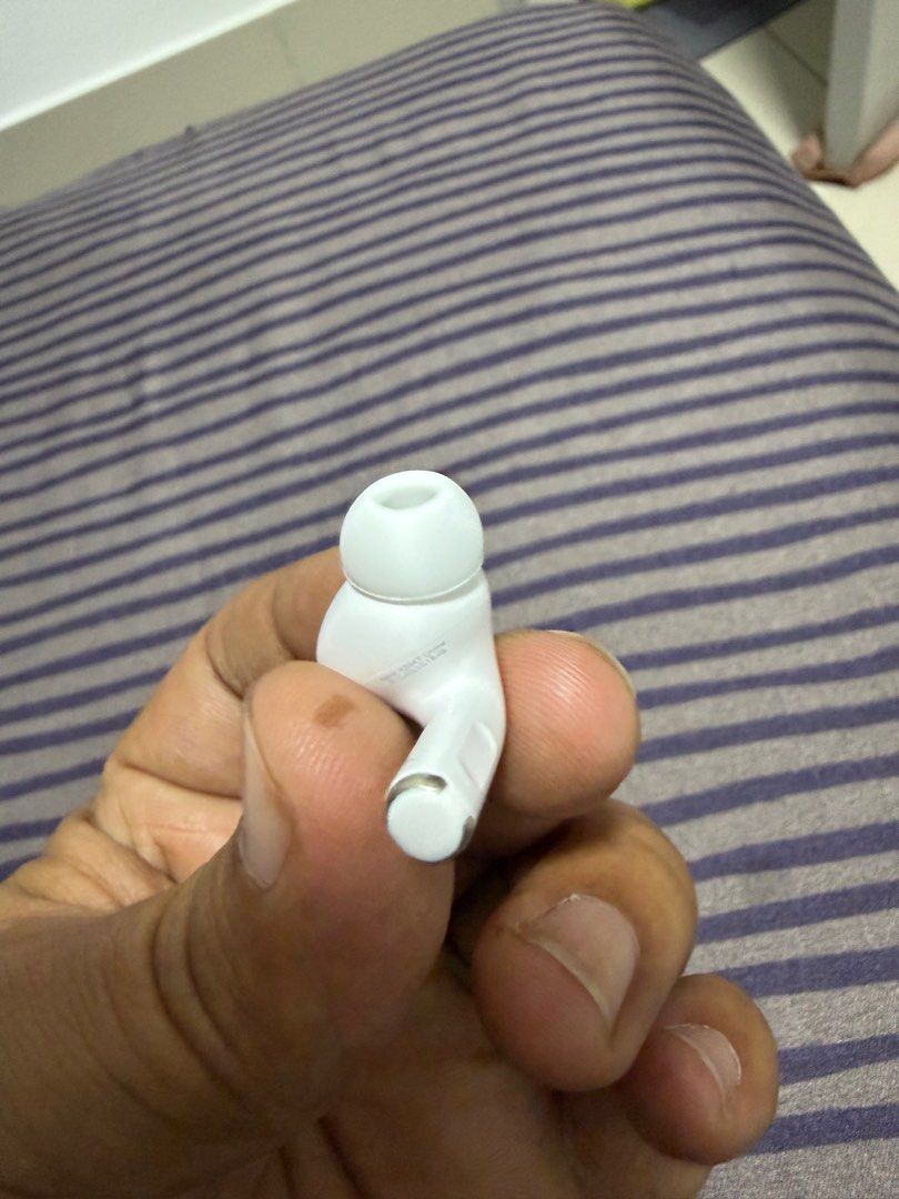 Apple AirPods Pro (2nd generation), Audio, Earphones on Carousell