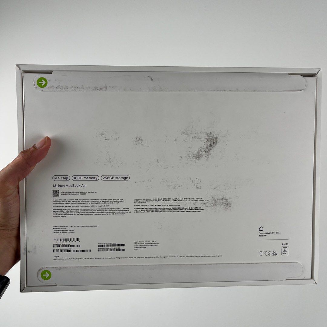 Apple MacBook Air 13-inch M4 Chip, Computers & Tech, Laptops ...