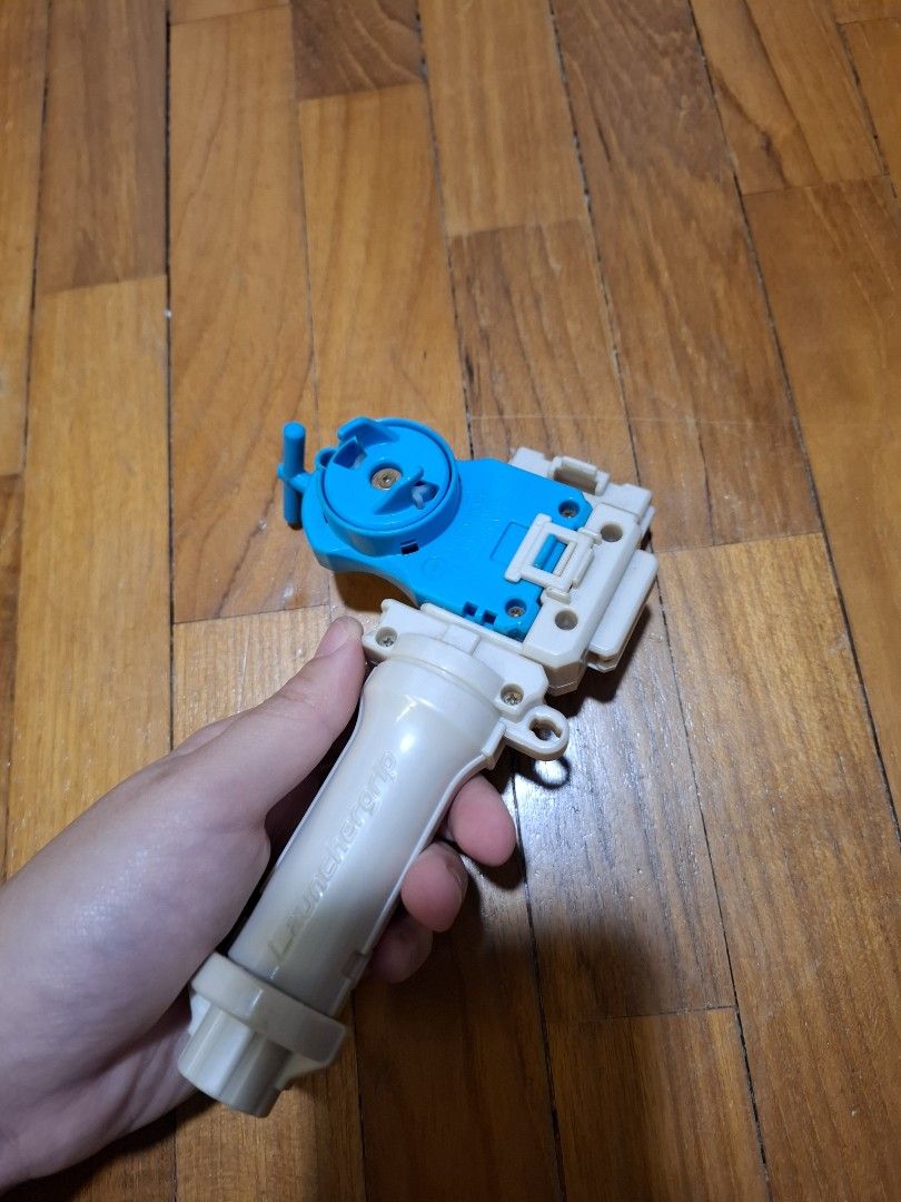 Beyblade Burst Launcher, Hobbies & Toys, Toys & Games on Carousell