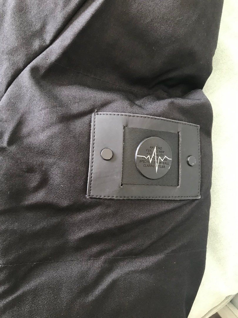 Black Winter Jacket with Hood, Women's Fashion, Coats, Jackets and ...