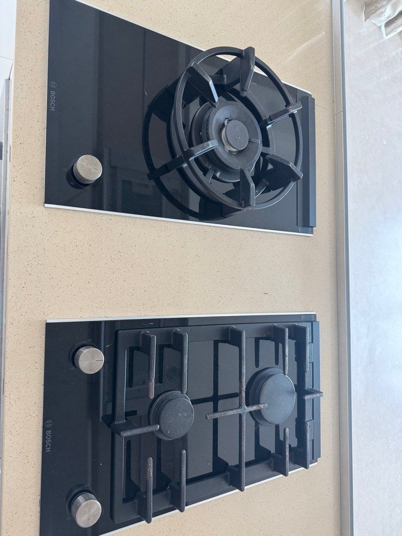 Bosch Gas Cooktop - Black Glass, TV & Home Appliances, Kitchen ...