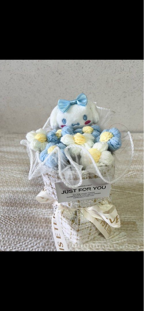 Cinnamoroll Plush small Bouquet, Hobbies & Toys, Flowers & Bouquets on ...