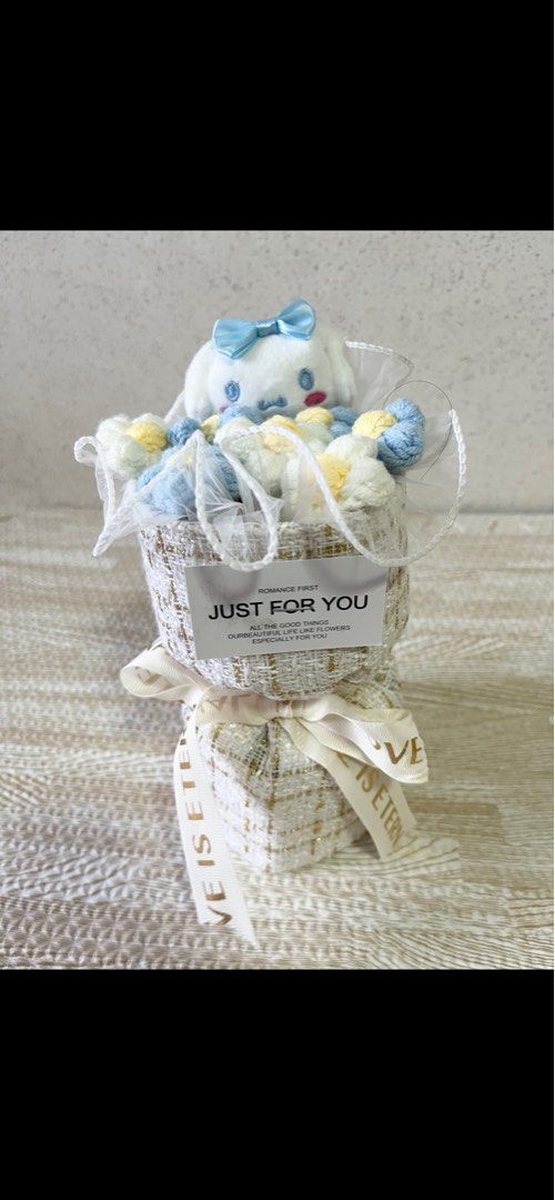 Cinnamoroll Plush small Bouquet, Hobbies & Toys, Flowers & Bouquets on ...