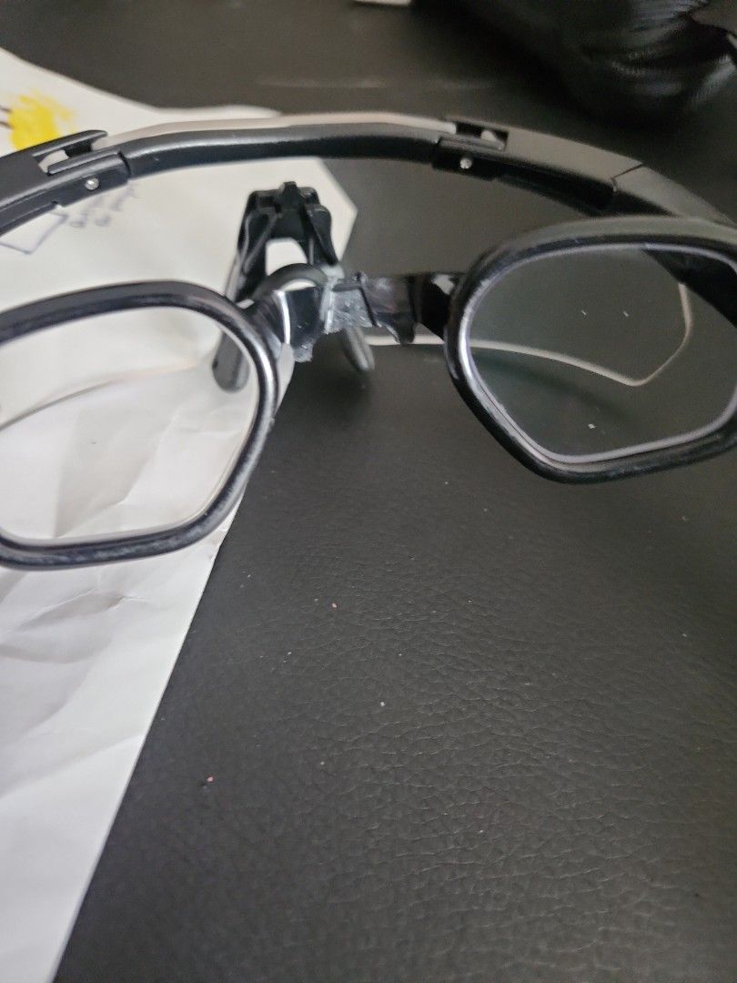 Clip-on Eyeglasses (For Range Shooting), Everything Else on Carousell