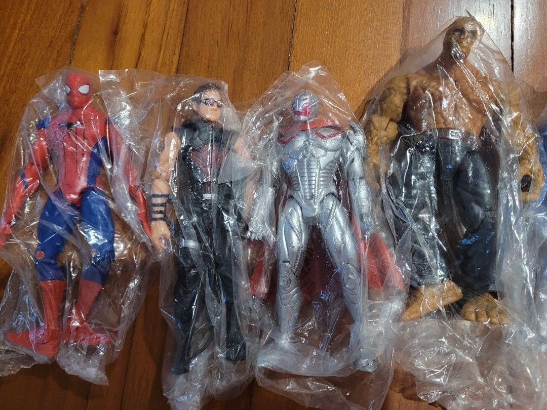 A set of Comics Action Figures -Spider-Man, Batman, Superman and others ...
