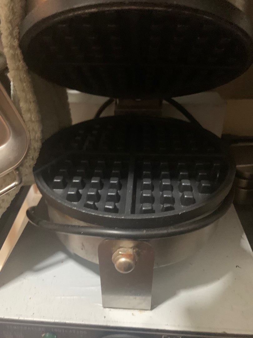 Commercial Waffle Maker, TV & Home Appliances, Kitchen Appliances ...
