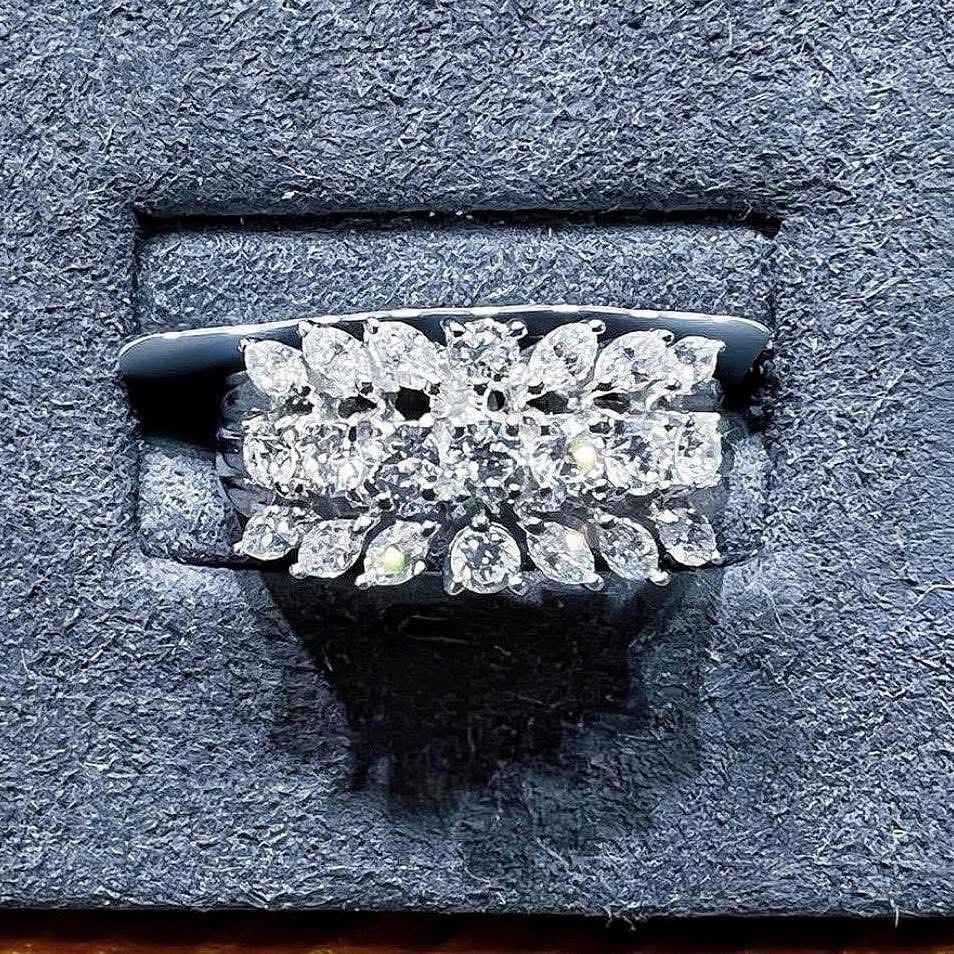 Diamonds Ring, Women's Fashion, Jewelry & Organisers, Rings on Carousell
