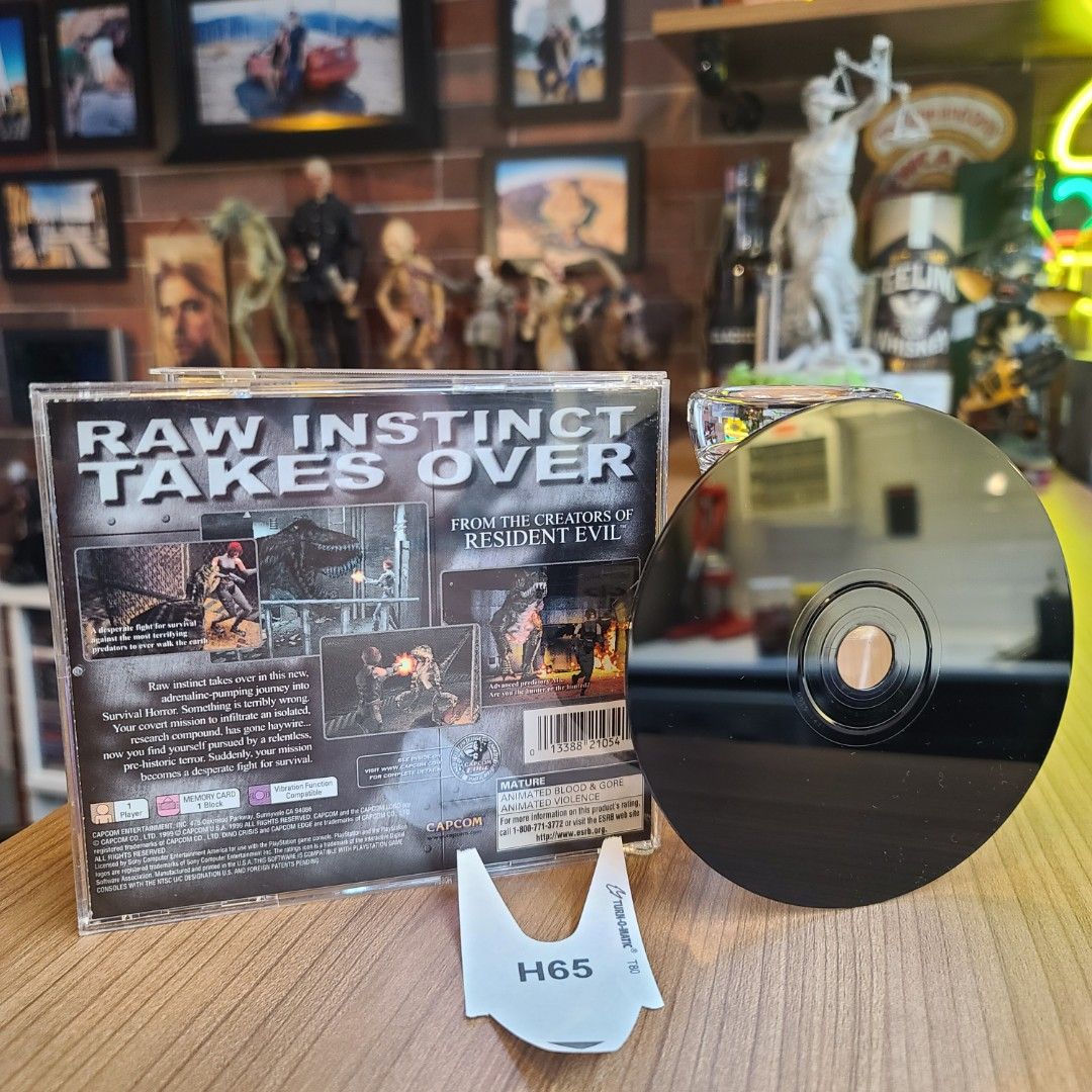 Dino Crisis [Sony PlayStation 1] Black Label PS1, NTSC/U, Pre-owned w ...