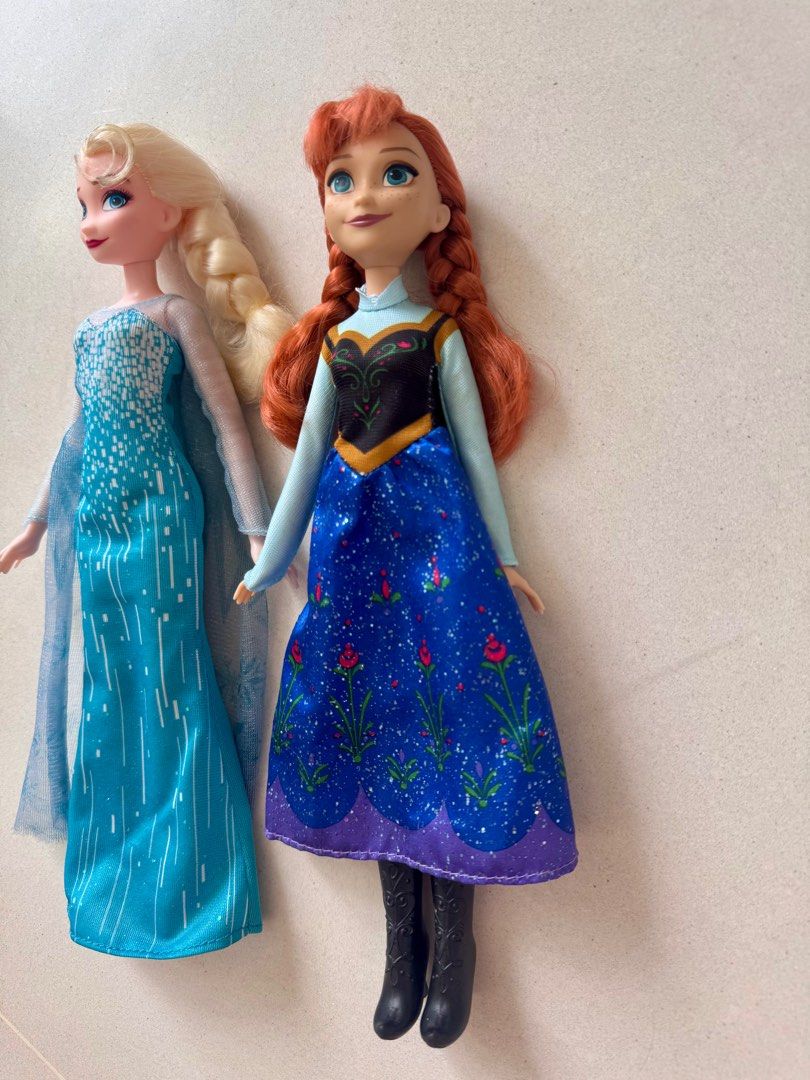 Disney Frozen Elsa and Anna Dolls, Hobbies & Toys, Toys & Games on ...