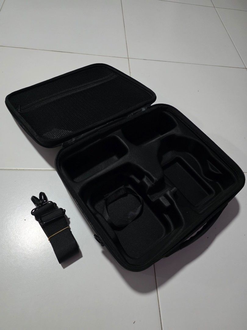 DJI Flip carry case, Hobbies & Toys, Toys & Games on Carousell