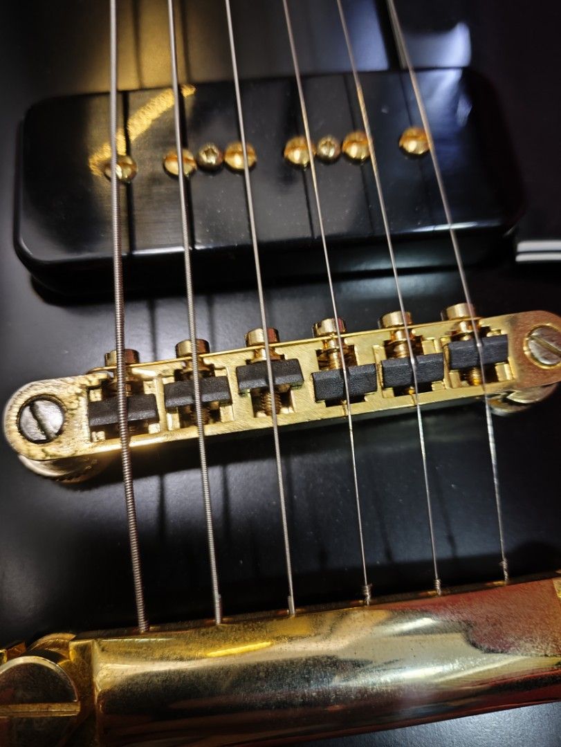 Epiphone Limited Edition 1955 Les Paul Custom Outfit, Hobbies & Toys ...