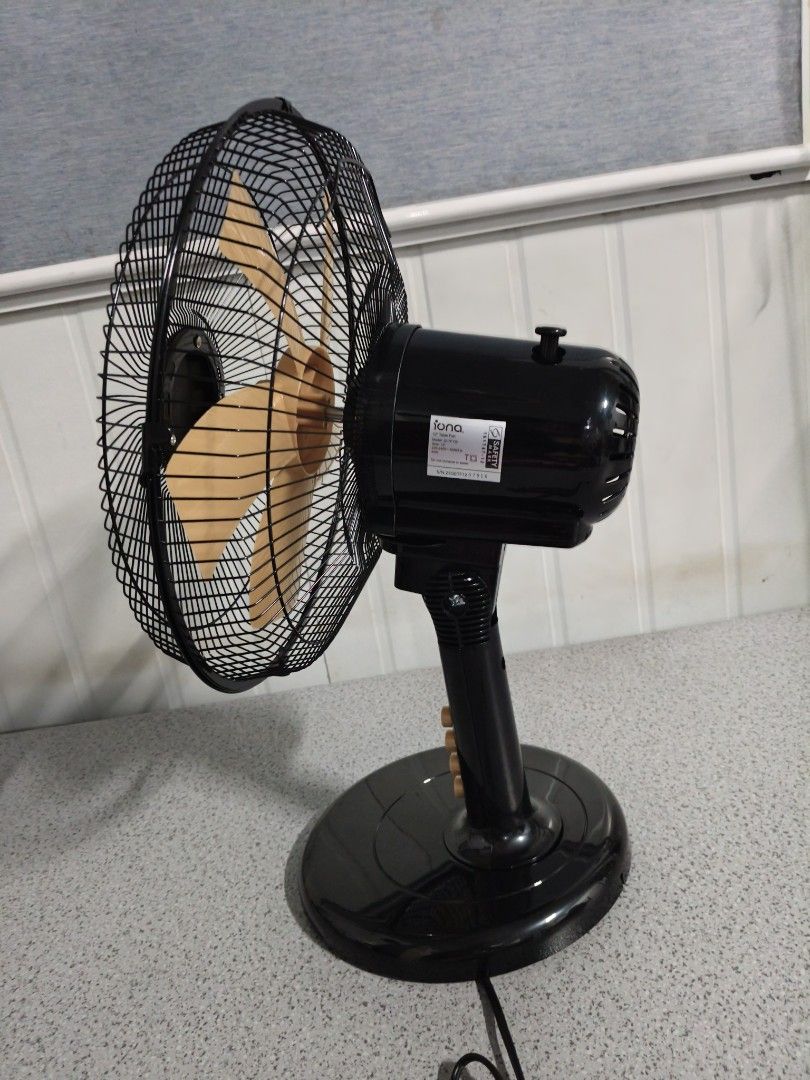 iona 12" Table Fan GLTF120, Furniture & Home Living, Lighting & Fans ...