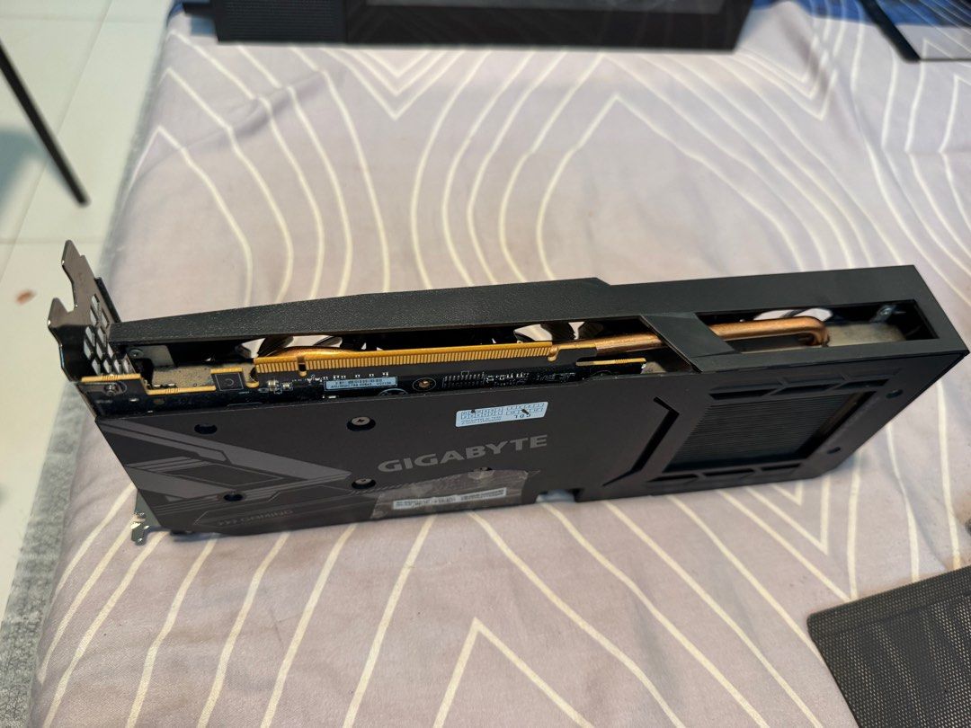 Gigabyte Radeon RX 6500 XT Gaming OC, Computers & Tech, Parts ...