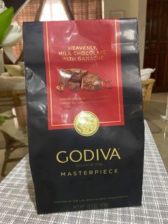 Brook Dubai Chocolate Lotus Kunafa Chocolate 100g, Food & Drinks ...