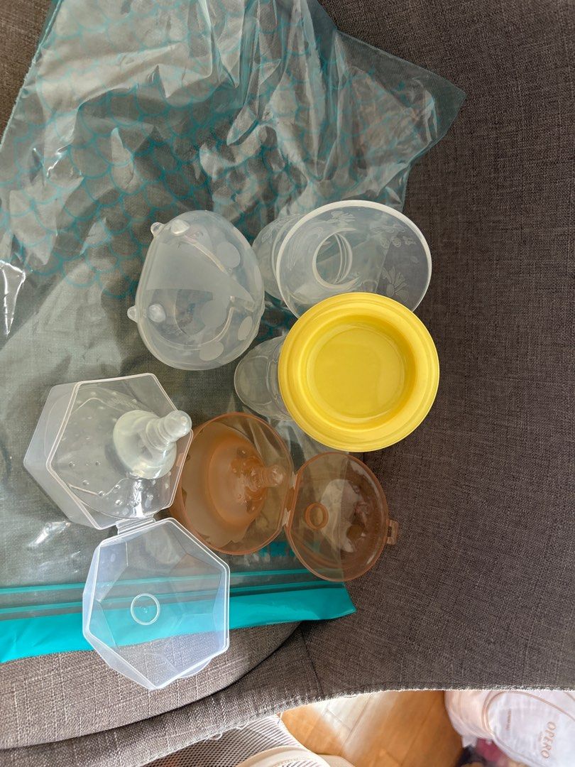 Haakaa Milk collector and breastfeeding shield, Babies & Kids, Nursing ...