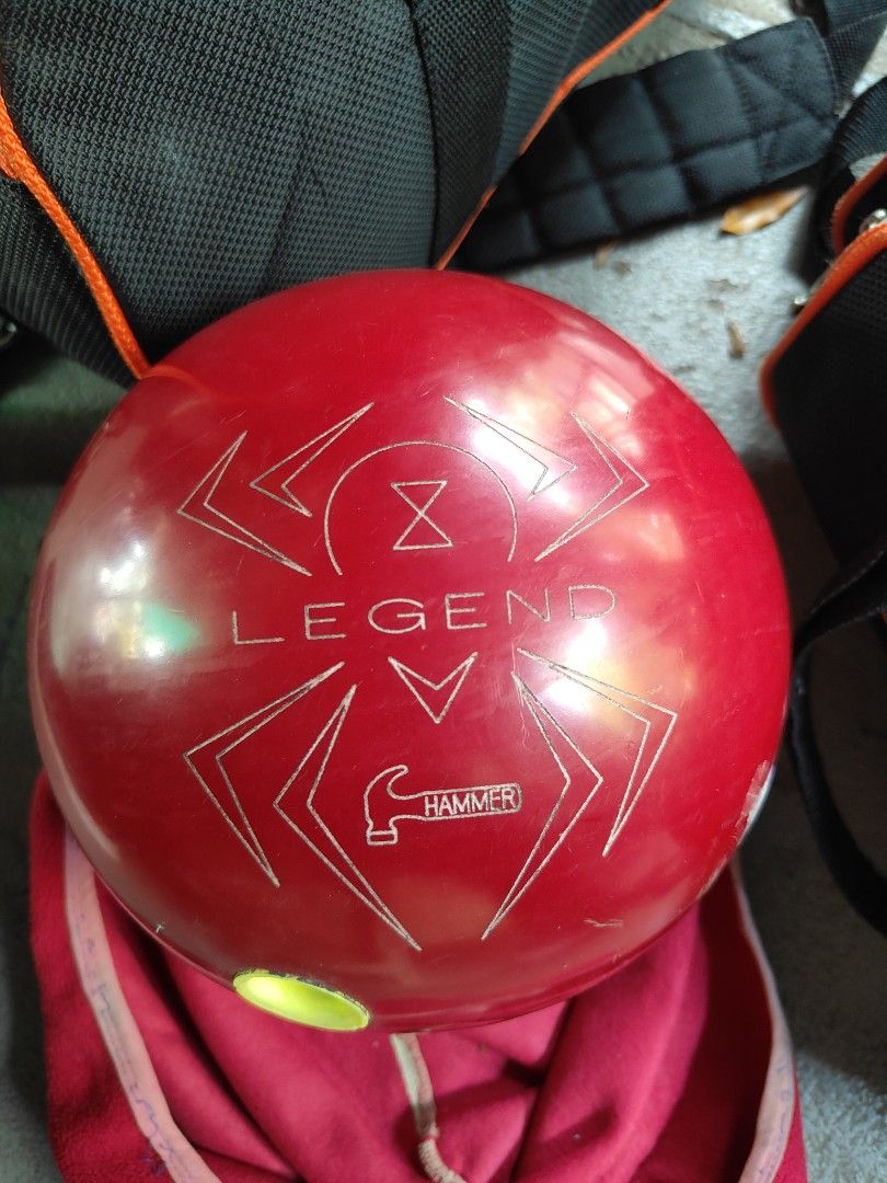 Hammer Legend Bowling Ball, Sports Equipment, Sports & Games, Billiards ...